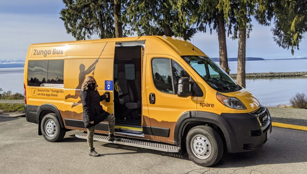 About & Contact | Zunga Bus